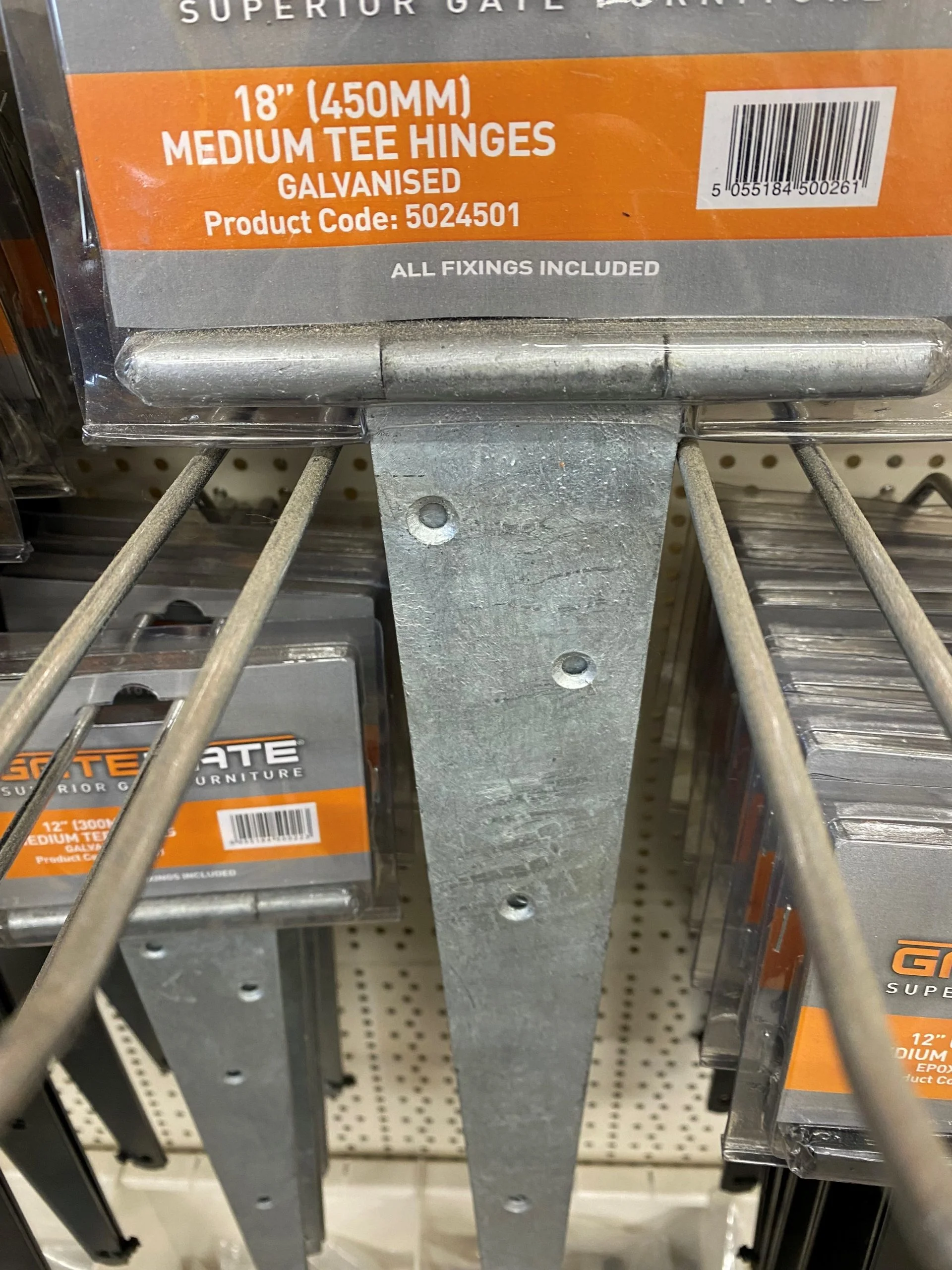 Tee Hinge | Bennetts Timber