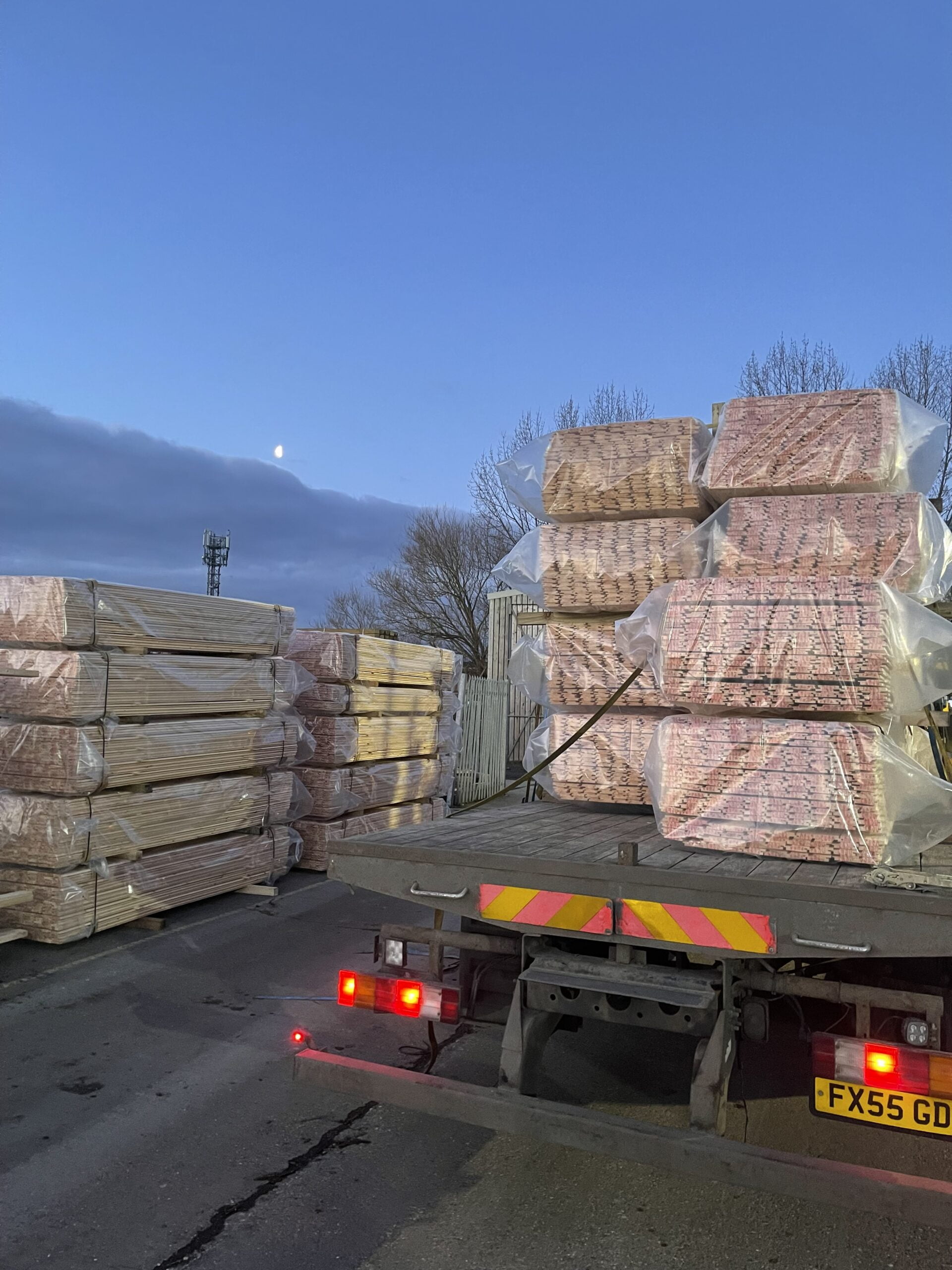 Let our Delivery Service take the Strain | Bennetts Timber