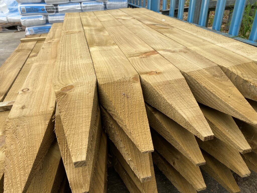 Pointed Timber Fence Post - 75mm x 125mm | Bennetts Timber